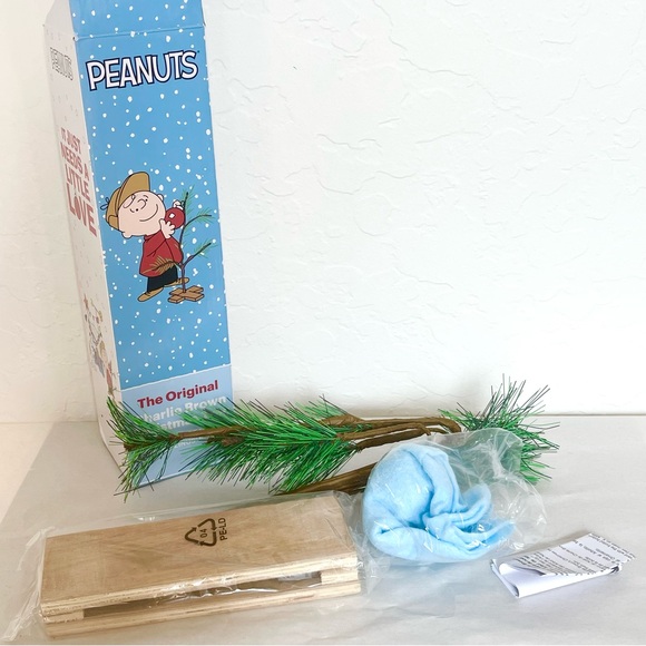 Product Works | Holiday | Peanuts The Original Charlie Brown Christmas ...